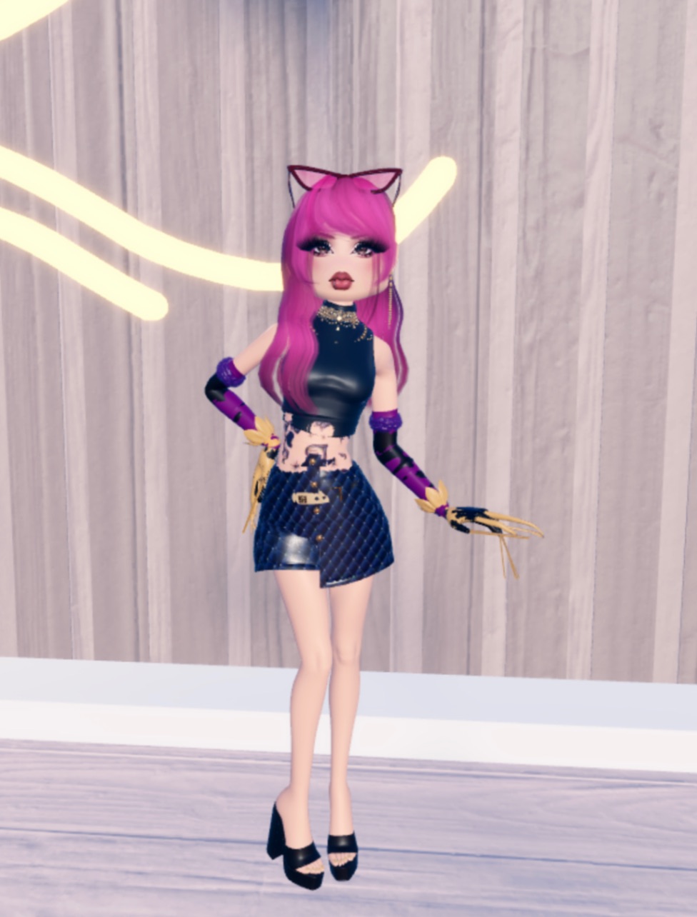 Kda Evelyn by Sanrio0o | Dress to Impress Outfit