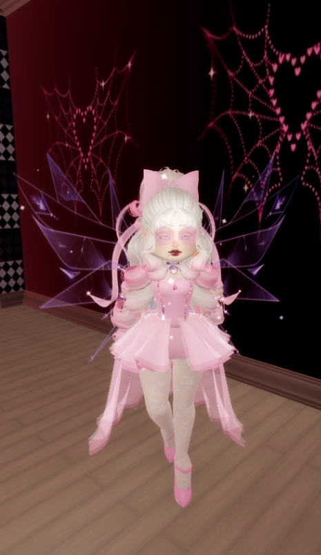 Azalea(oc) by looozse | Royale High Outfit