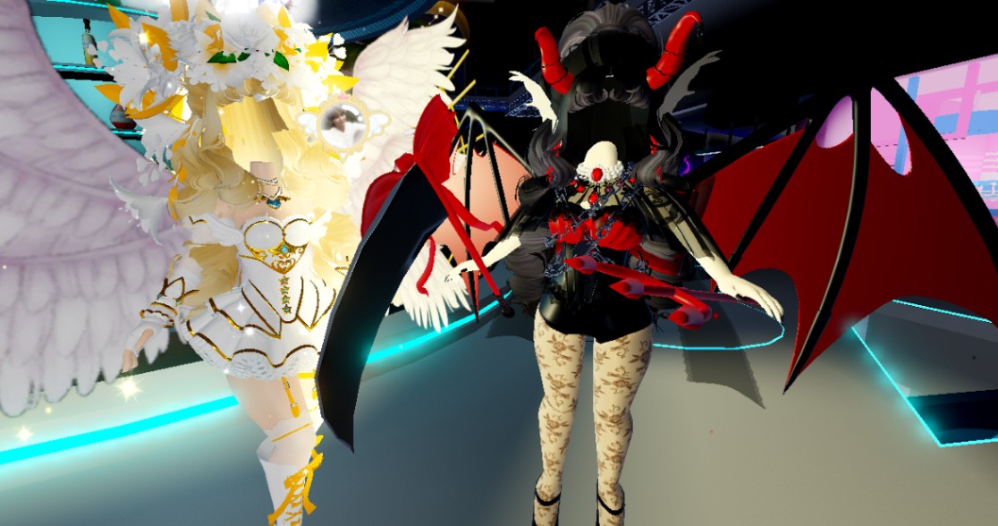 Angel And Demon (Me And My Lovely Bestie) by Queen1222 | Royale High Outfit