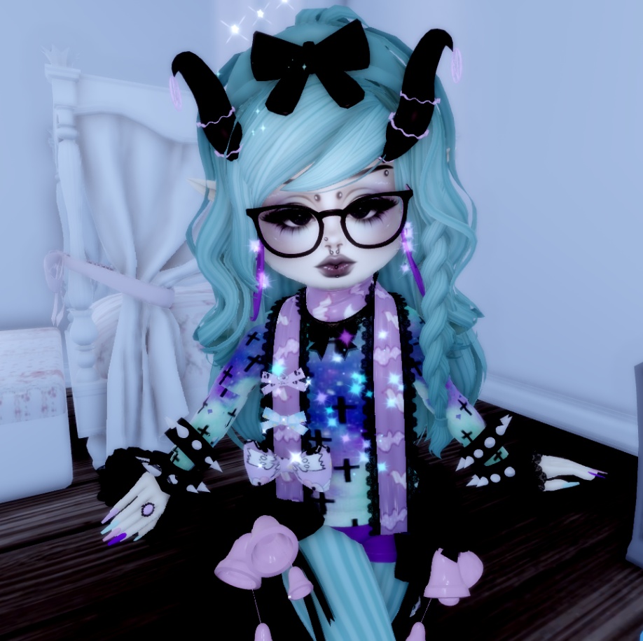 Patel Goth by LostLyrica_ | Royale High Outfit