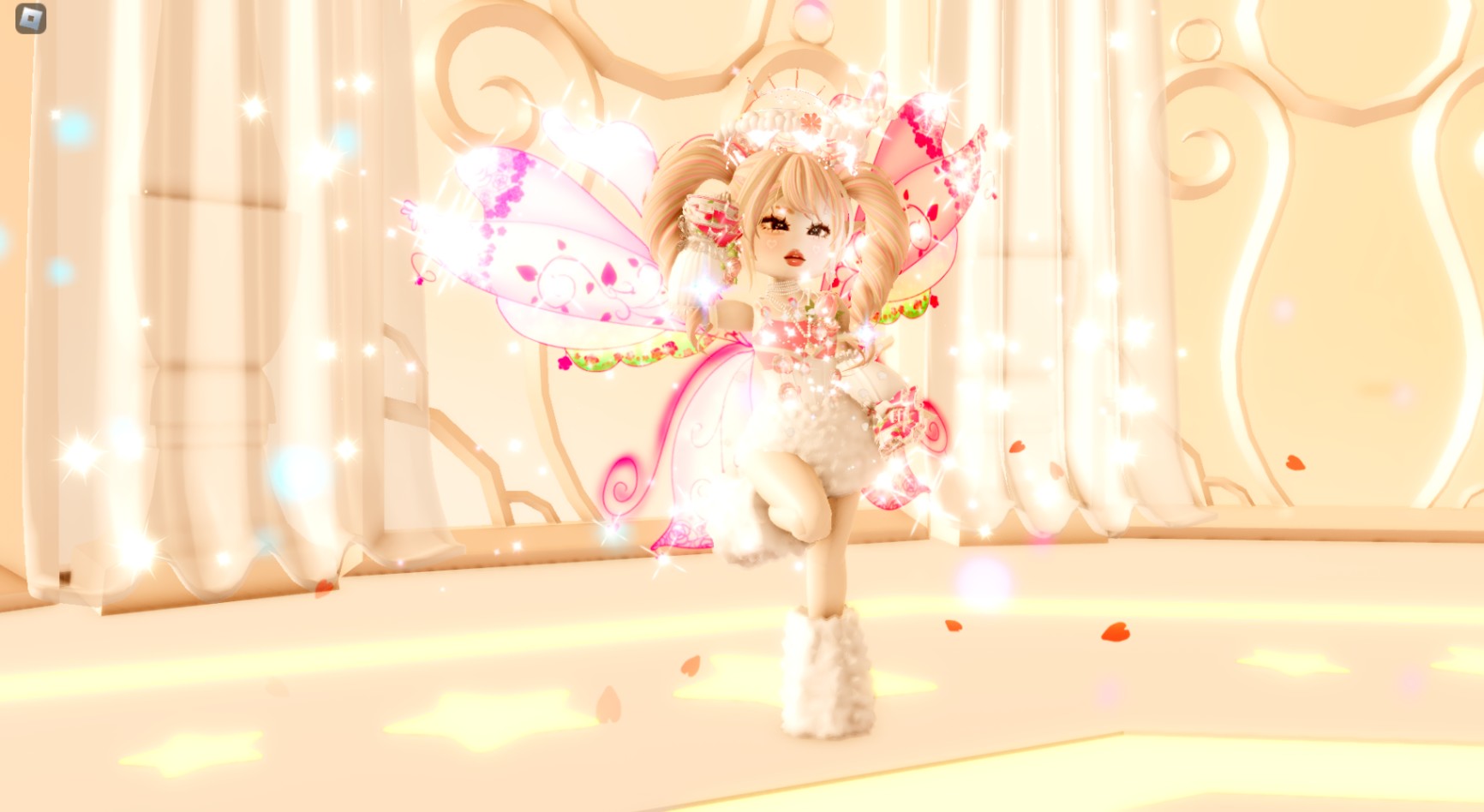 Flora by Xaerina | Royale High Outfit
