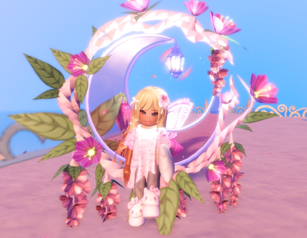 never seen any halo this pretty. by Wjsnejdkdn | Royale High Outfit