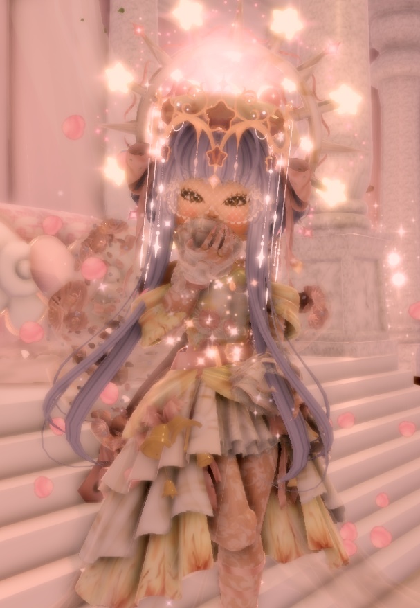 Star Critter by Lea_READBIO | Royale High Outfit