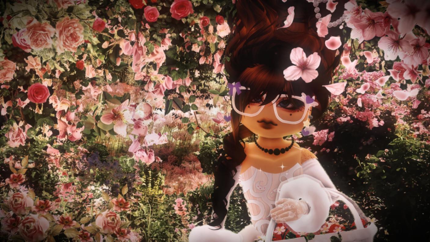 flowers by Motilek43 | Royale High Outfit