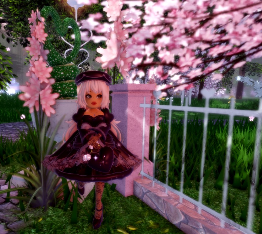 Morning Bloom by PhoniexLover101 | Royale High Outfit