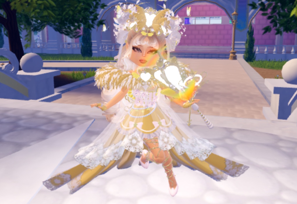 by Luvrslace | Royale High Outfit