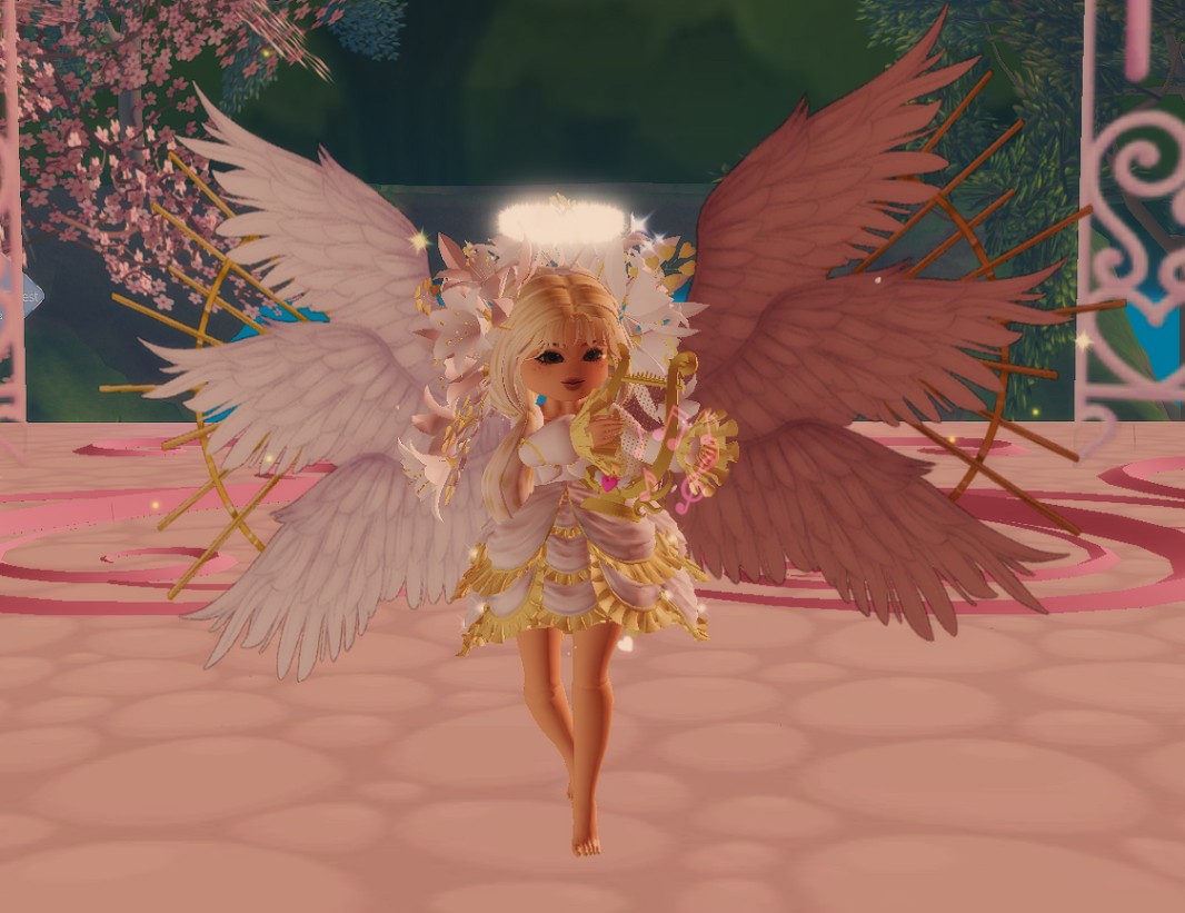 Angel Outfit by Lolxdlil | Royale High Outfit