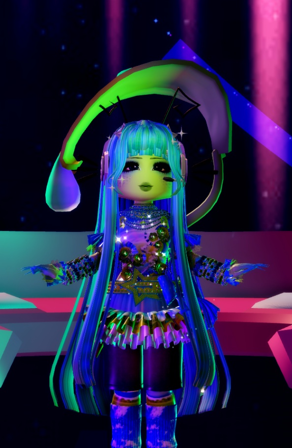 alien oc by cvzxia | Royale High Outfit