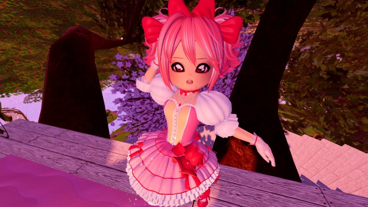 Madoka cosplay by alexia.br | Royale High Outfit