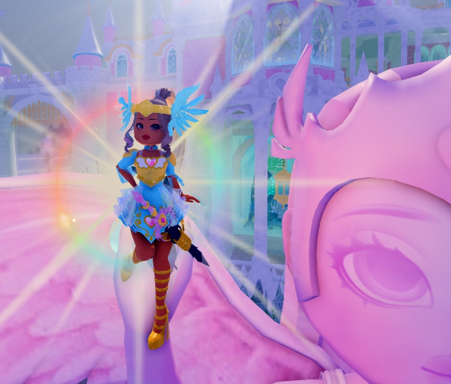 Valkyrie by PhoniexLover101 | Royale High Outfit