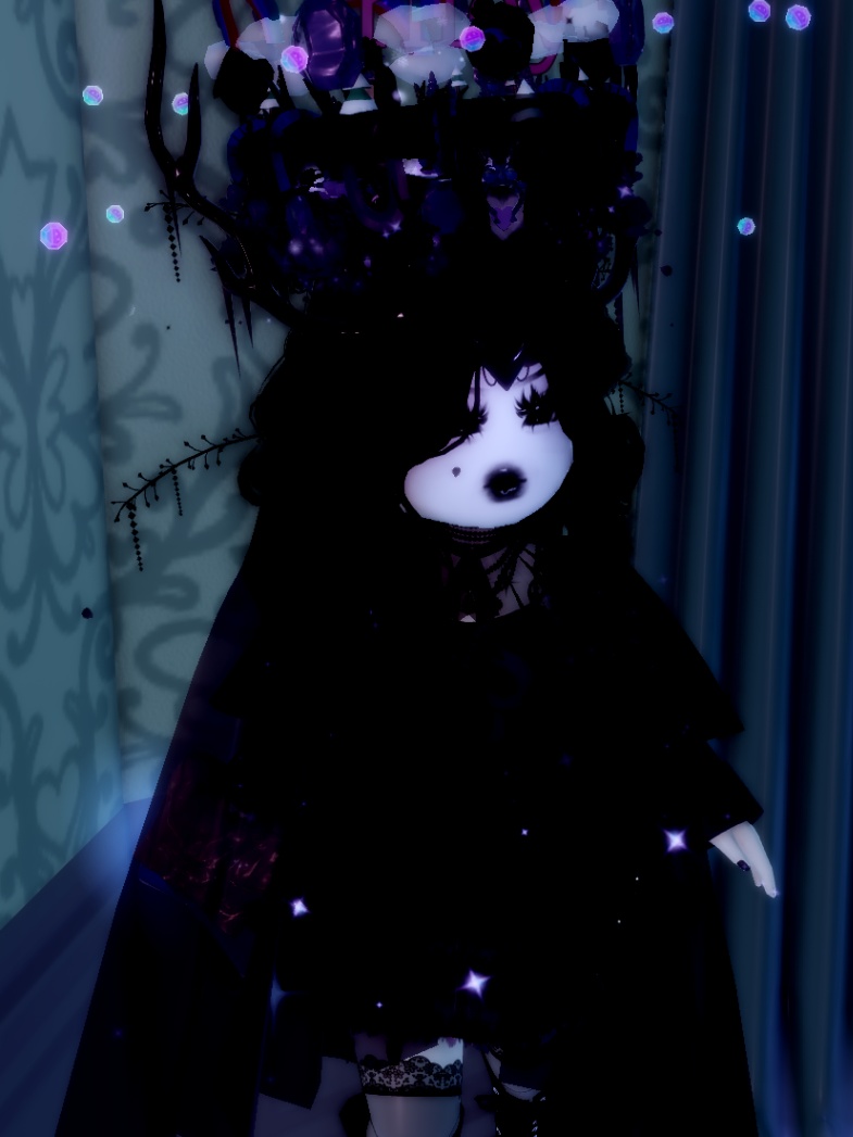 gothic by sillyfruitysafi | Royale High Outfit
