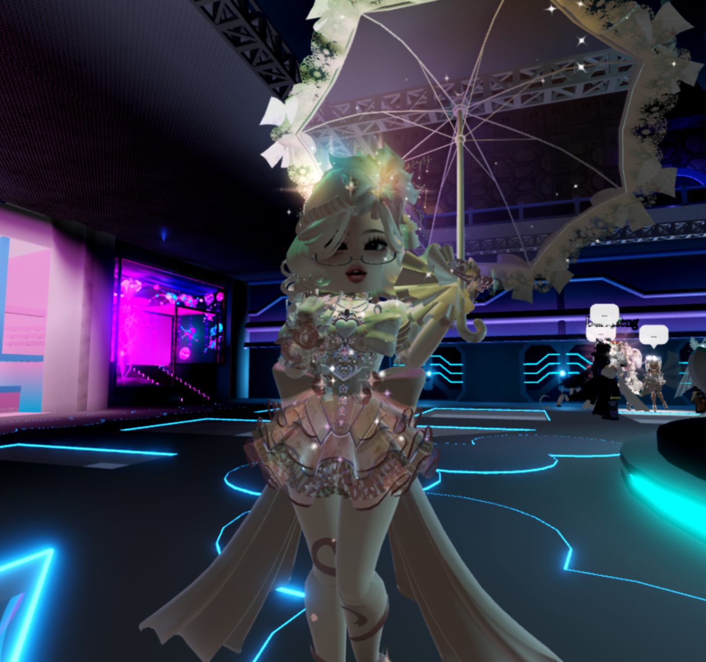 grannyyy 👩🏻‍🦳 by 12345456 | Royale High Outfit