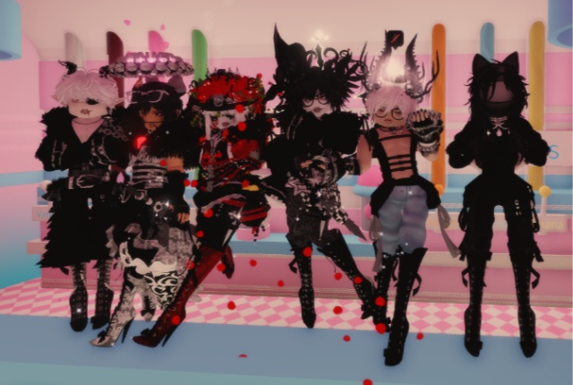 Idk by eddx1z | Royale High Outfit