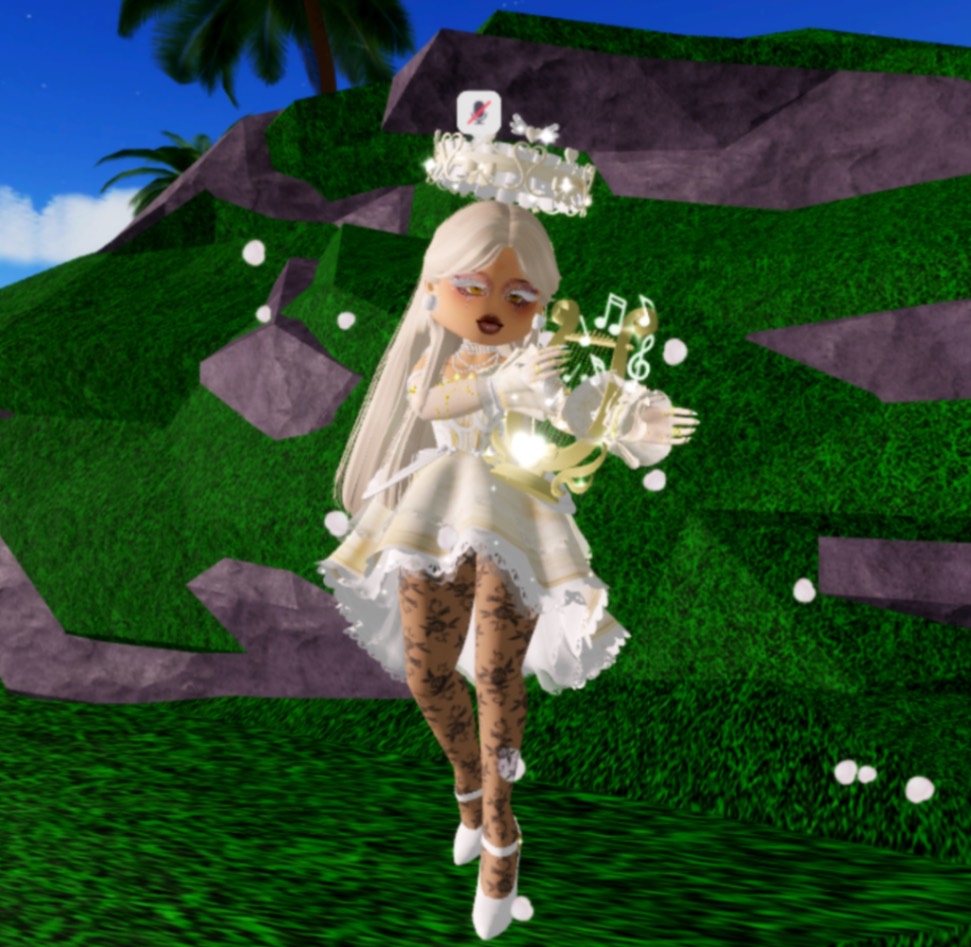 heavenly by lxqyzae | Royale High Outfit