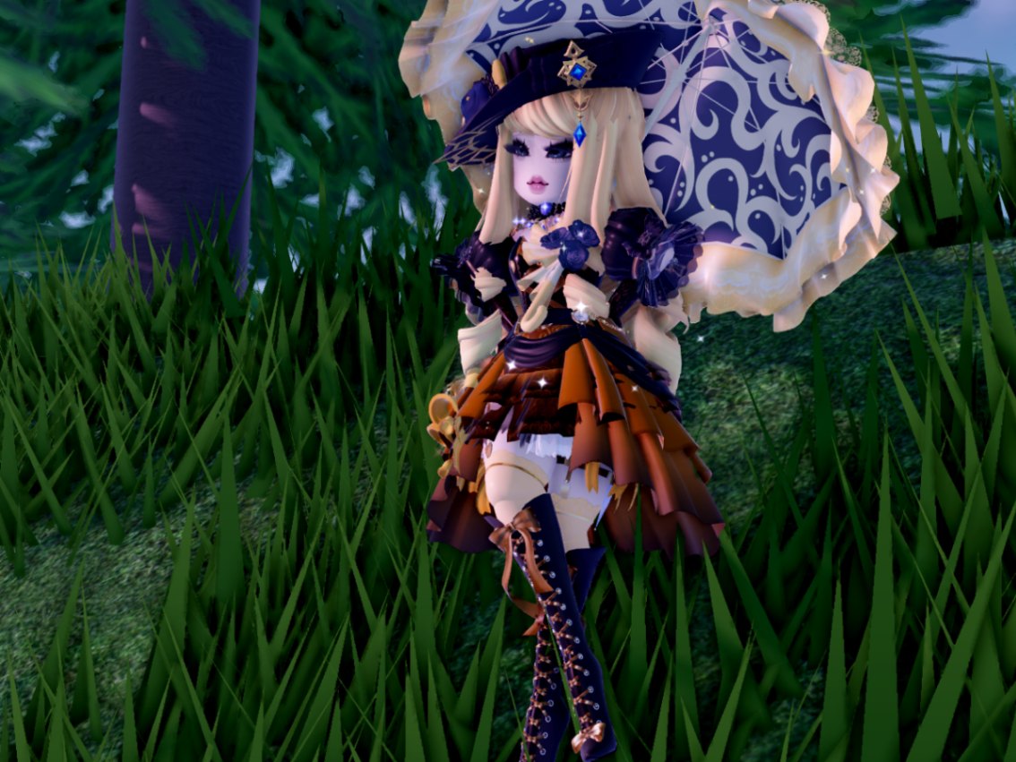 Navia Cosplay- Genshin Impact by milflover694209054 | Royale High Outfit