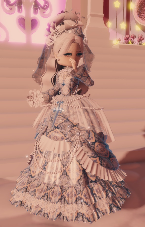 outfit inspired by the 1700s by Layla002 | Royale High Outfit