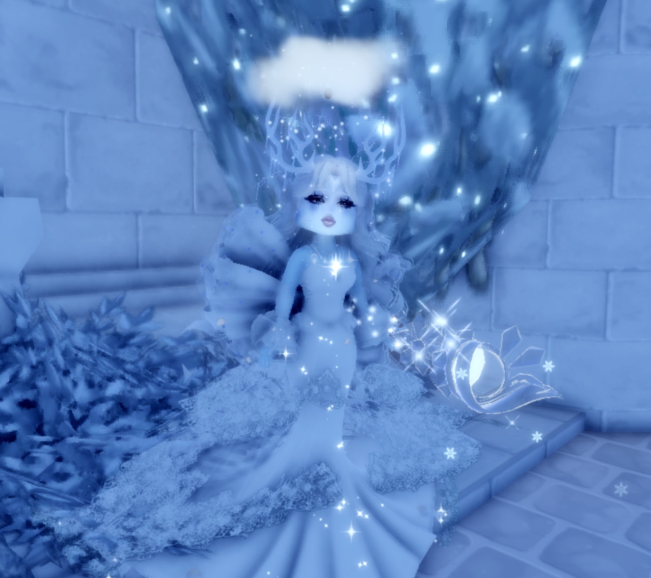 winter fantasy by .fvoalax | Royale High Outfit