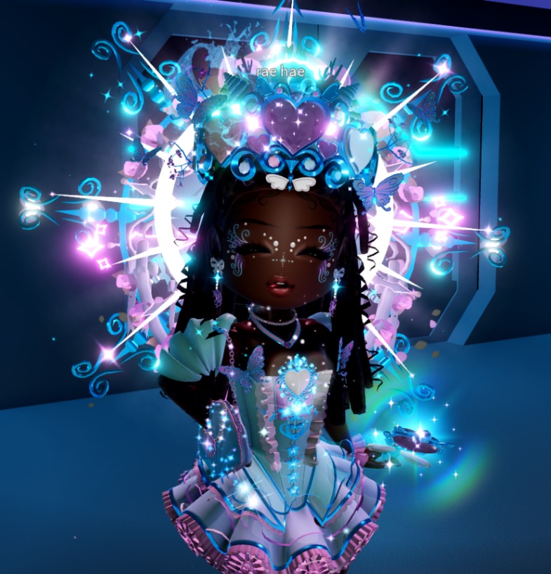 Junji by Miruh_x | Royale High Outfit