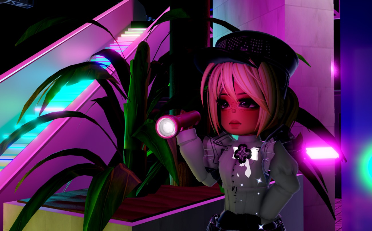 Vanessa FNAF SB cos - RH by Darkpixelpaw | Royale High Outfit