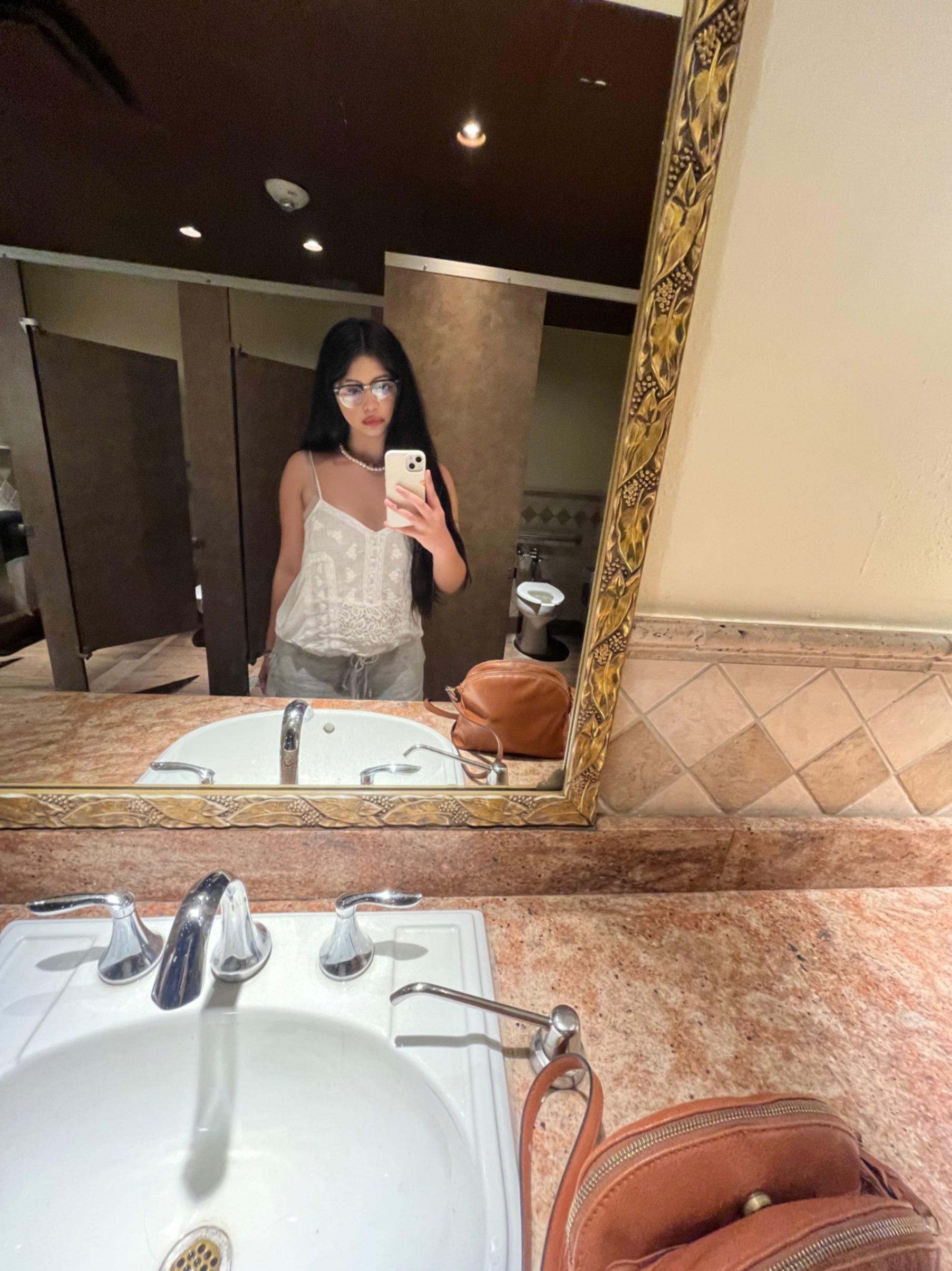 Diamond Unicorn - Roblox Adopt Me Trade | Traderie